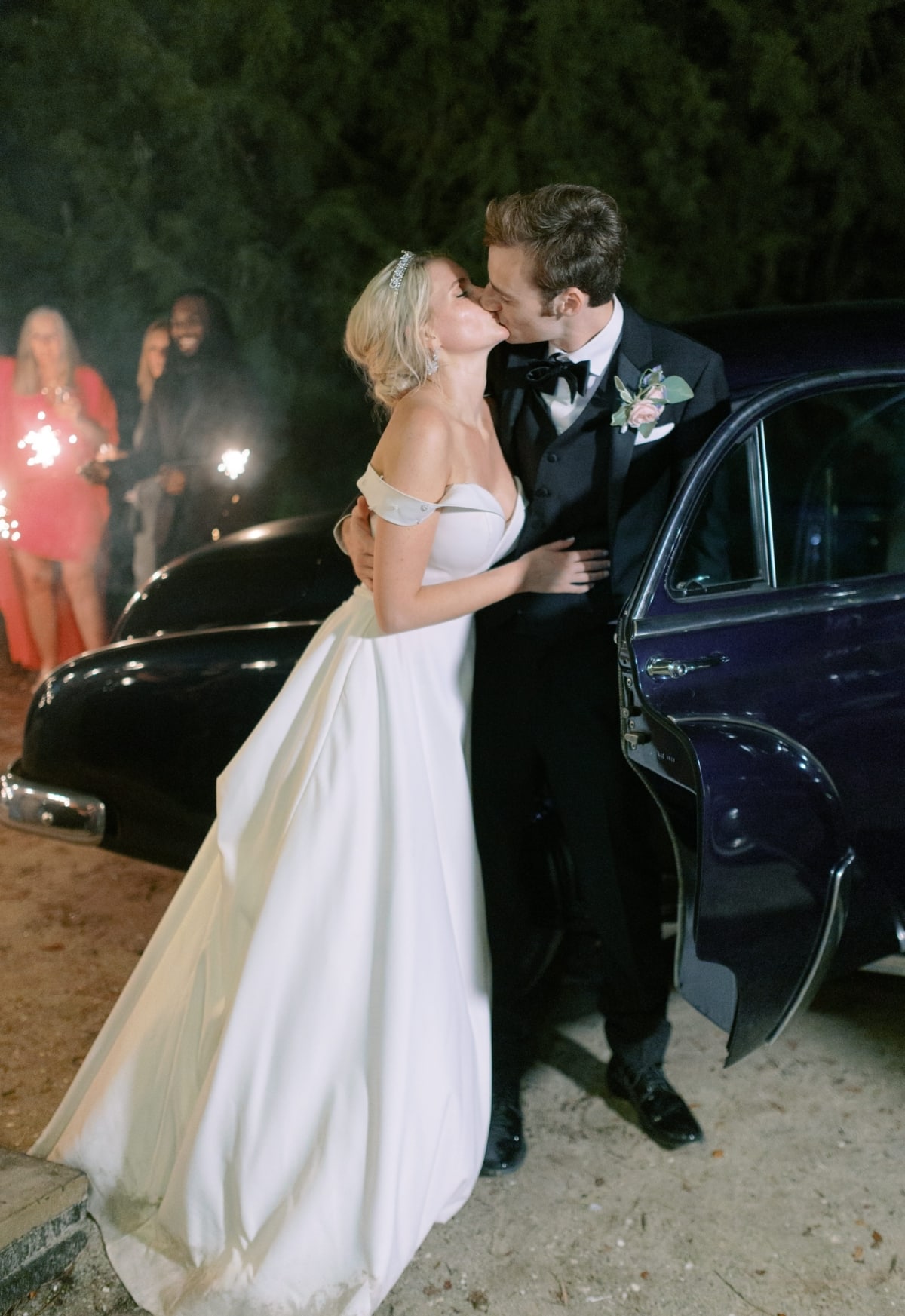 Mackenzie & Sam {05.22.22} – The Stunning & Brilliant Events Blog